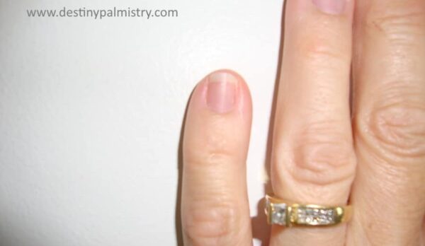 Low Set Little Finger Meaning in Hand Analysis - Destiny Palmistry